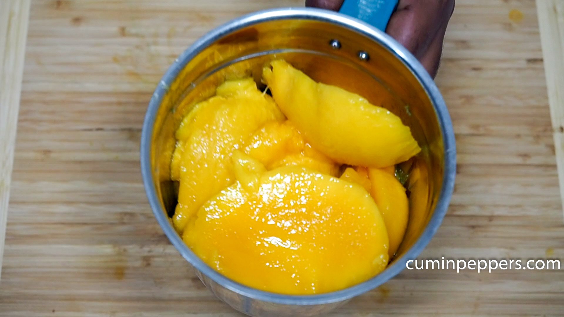 mango ice cream - CuminPeppers Uncategorized